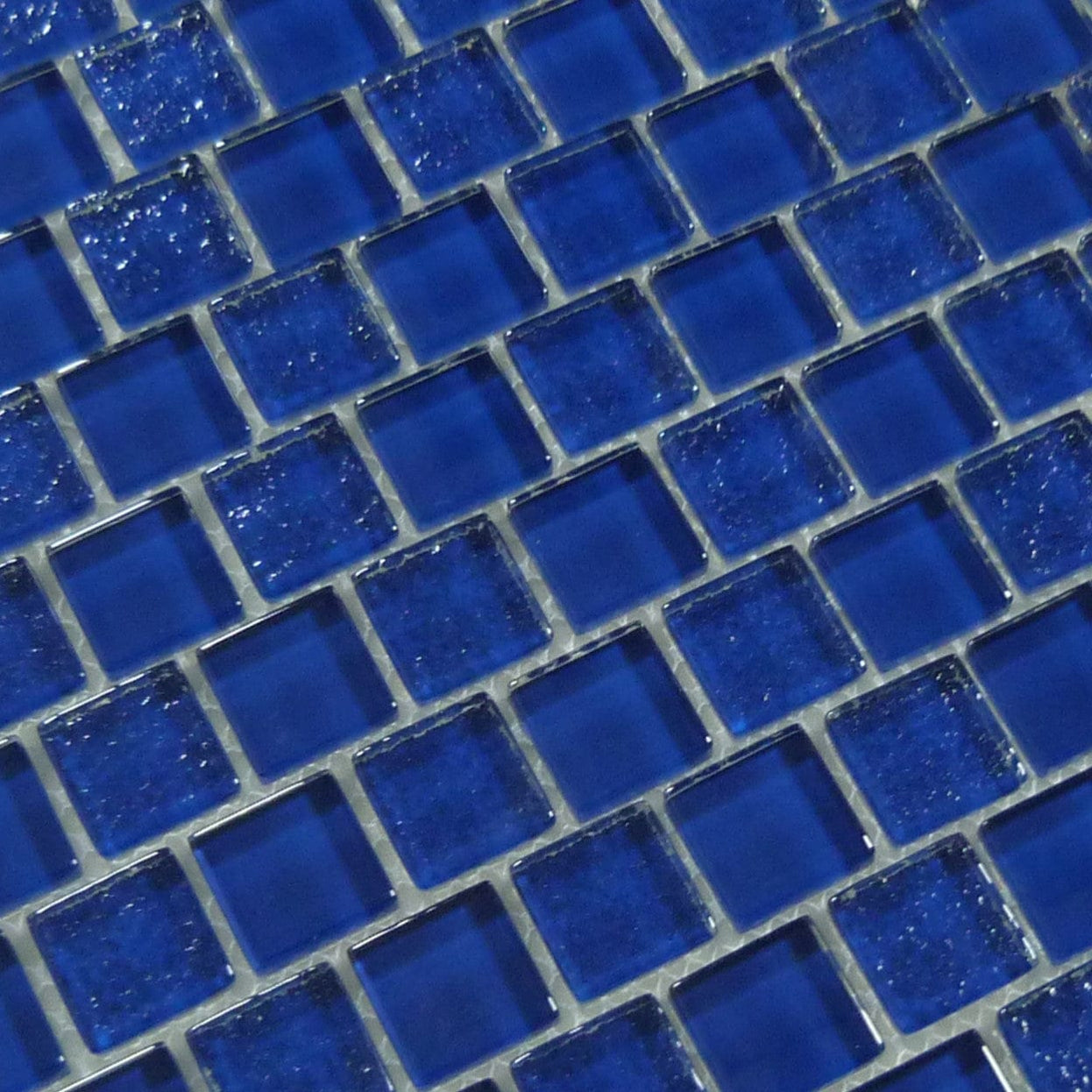 Serenity Blue 1x1 Offset Glass Tile | Oasis Tile
