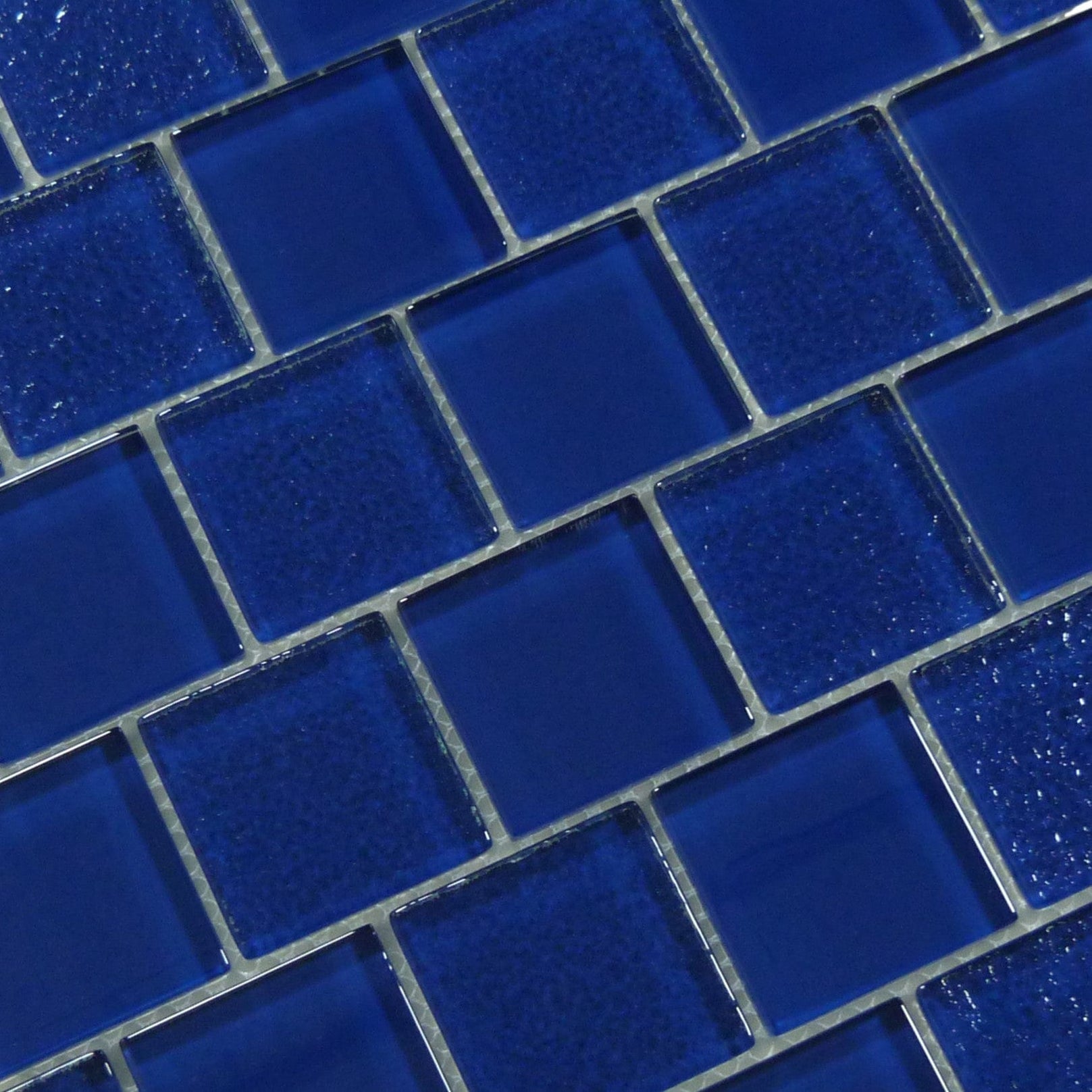 Serenity Blue 2x2 Offset Glass Tile | Oasis Tile