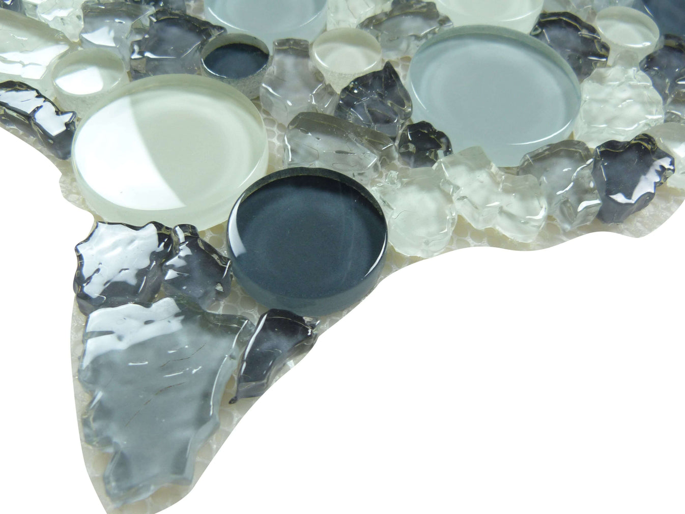 Pebbles Stones Grey Glass Tile Glossy LG805A