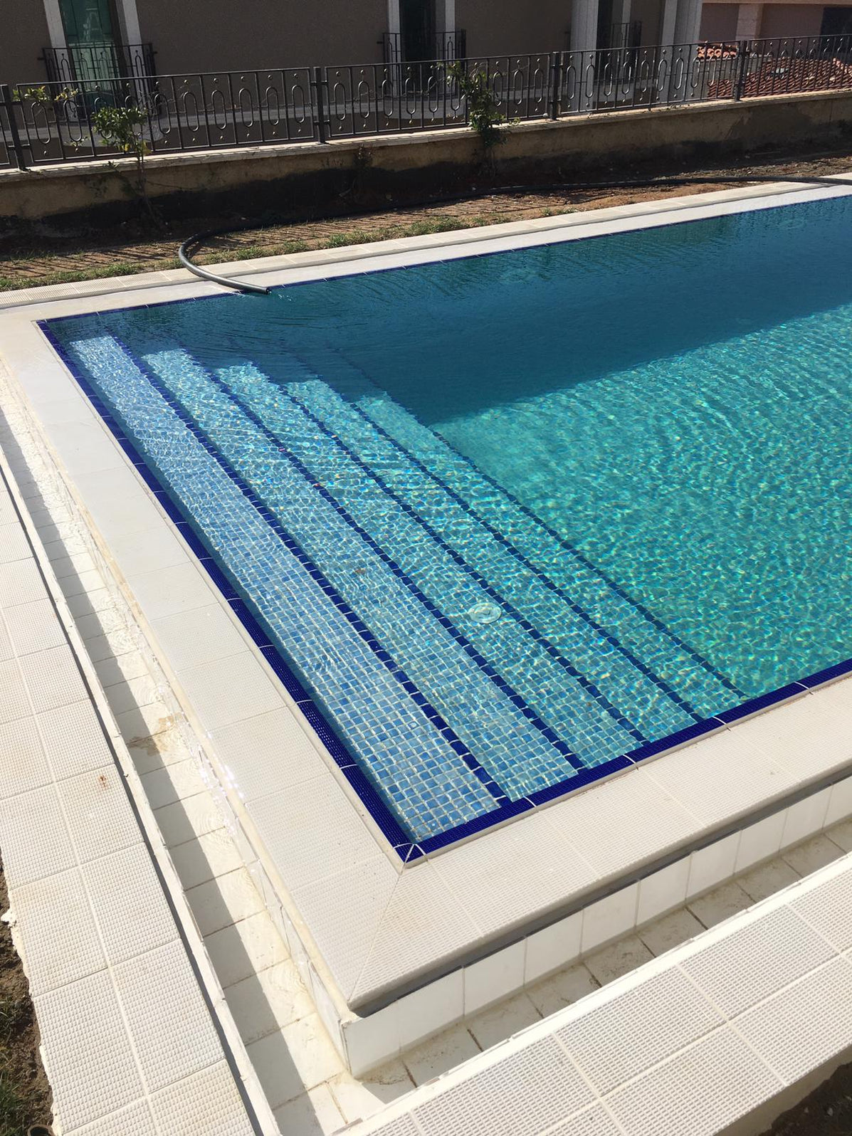 Purchase Iridescent Glass Pool Tile Online at Oasis Tile