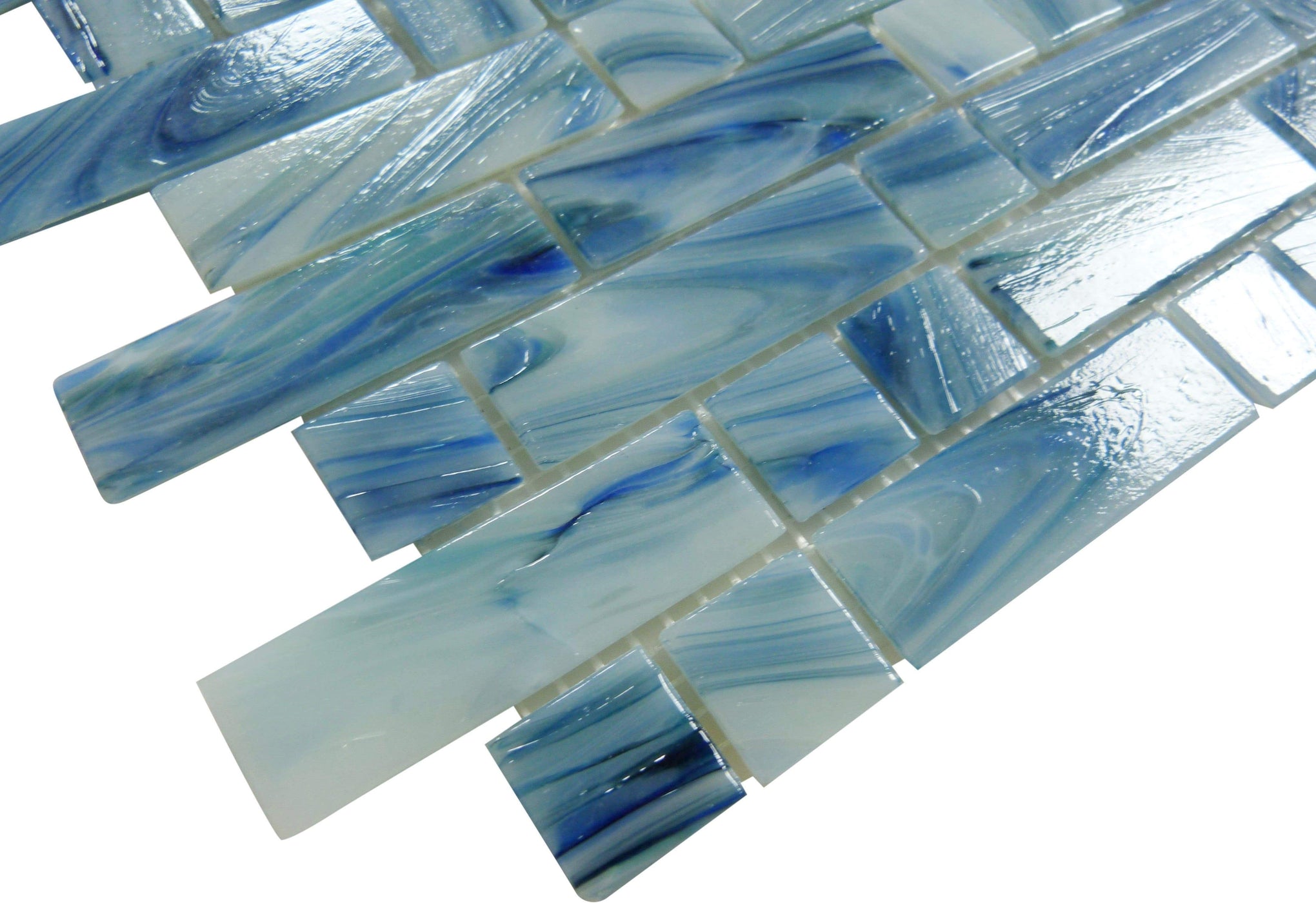 Scotia Random Brick Glossy Glass Tile AVEDASHSCOT13