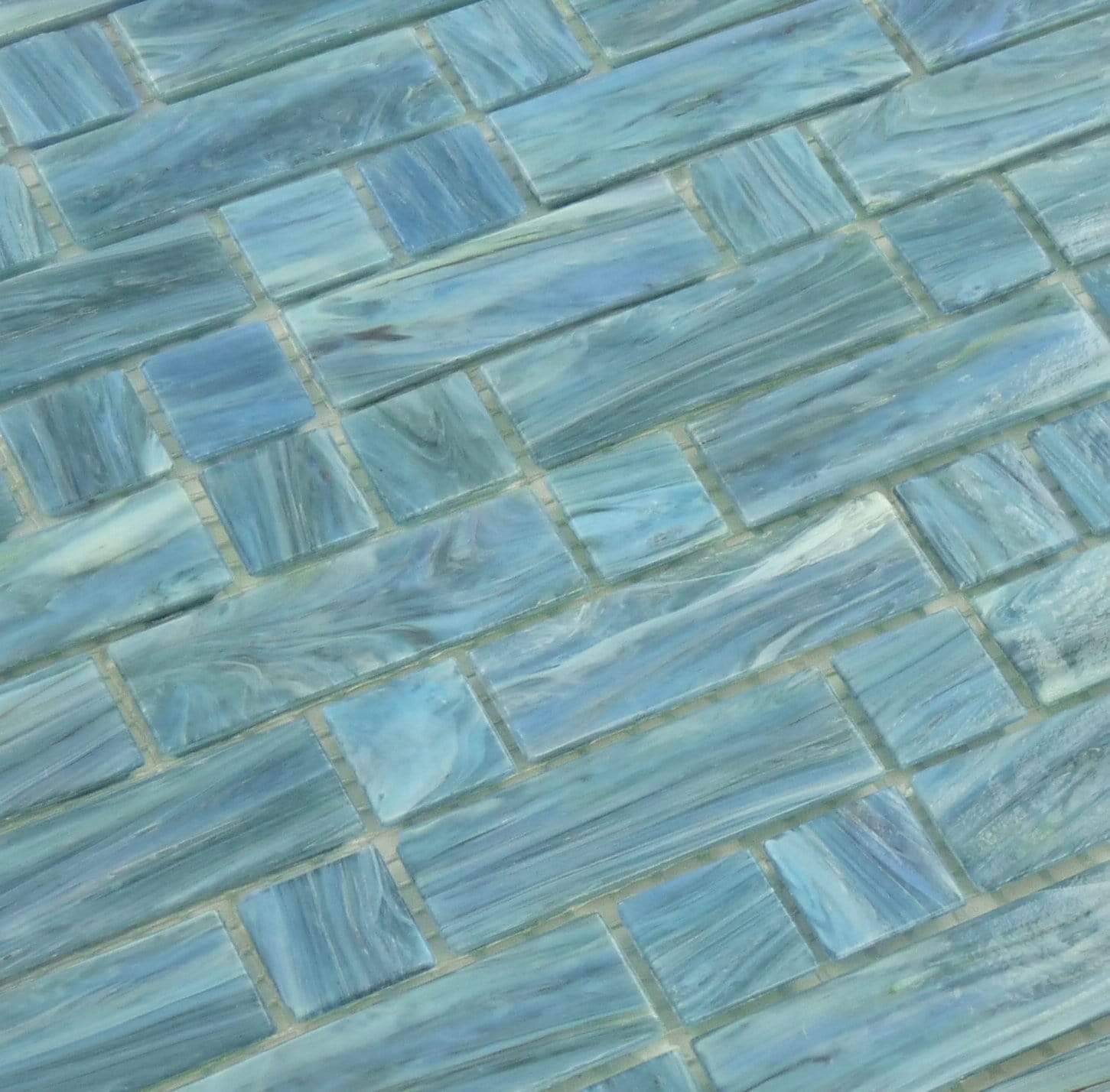 Tesoro Java Random Brick Glossy Glass Tile AVEDASHJAVA13
